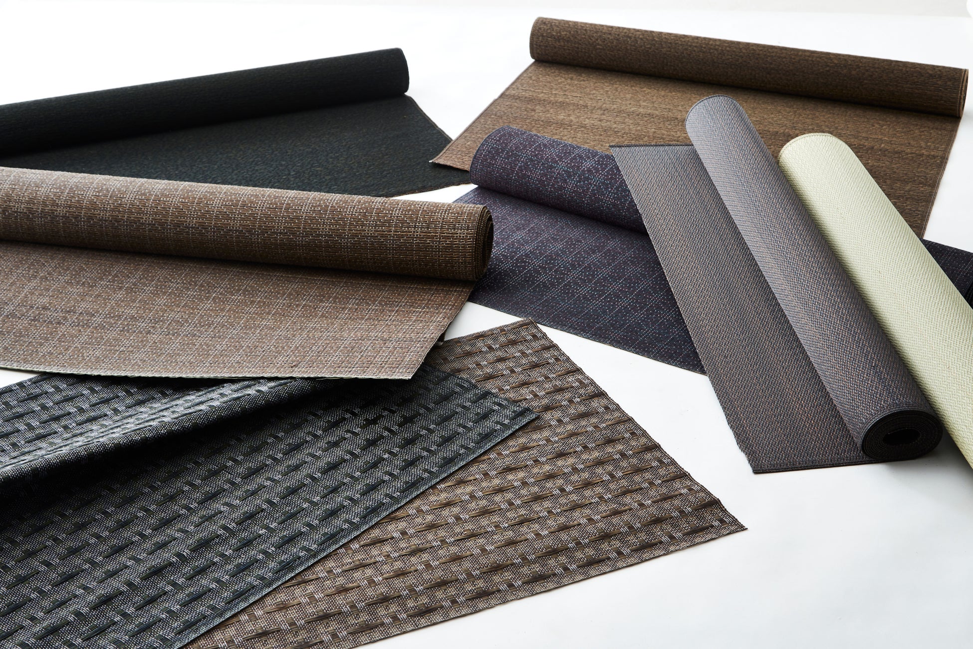 ミラノデザインウィーク2025で日本の伝統と革新が融合！老舗い草メーカーが世界に挑む | 公募/コンテスト/コンペ情報なら「Koubo」