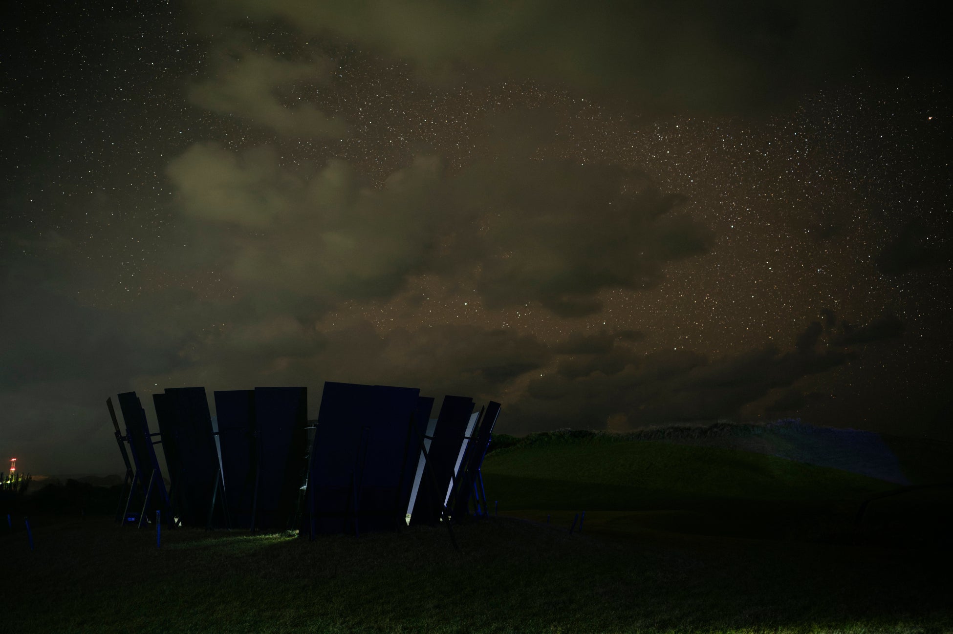 種子島宇宙芸術祭2025が閉幕、JAXA施設で世界21組のアーティストが宇宙と自然の融合を表現 | 公募/コンテスト/コンペ情報なら「Koubo」